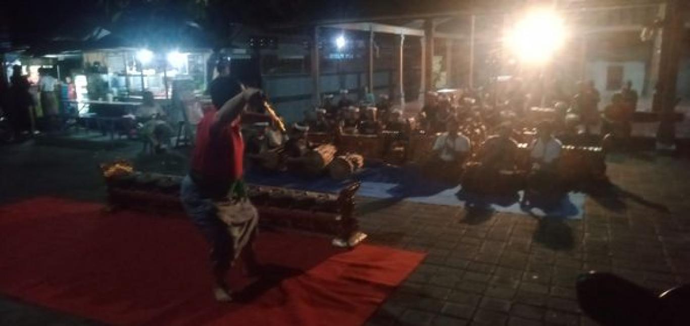 KEGIATAN SENI DAN BUDAYA - Website Desa Bubunan